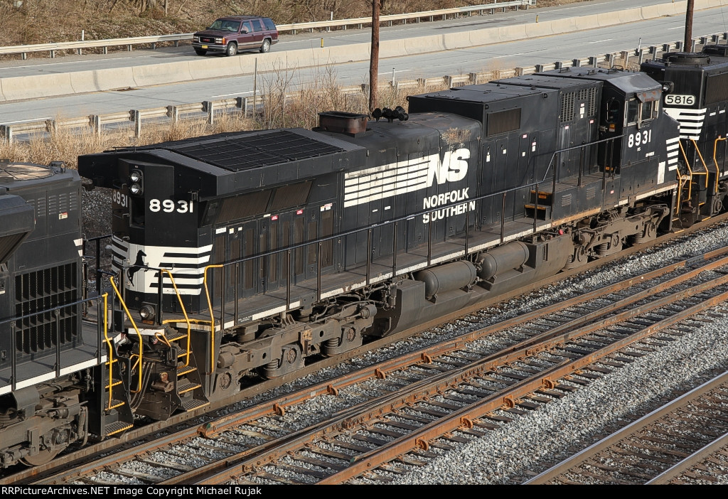 NS 8931